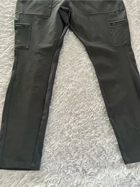 Athleta | Pants & Jumpsuits | Athleta Headlands Hybrid Cargo Tight ...